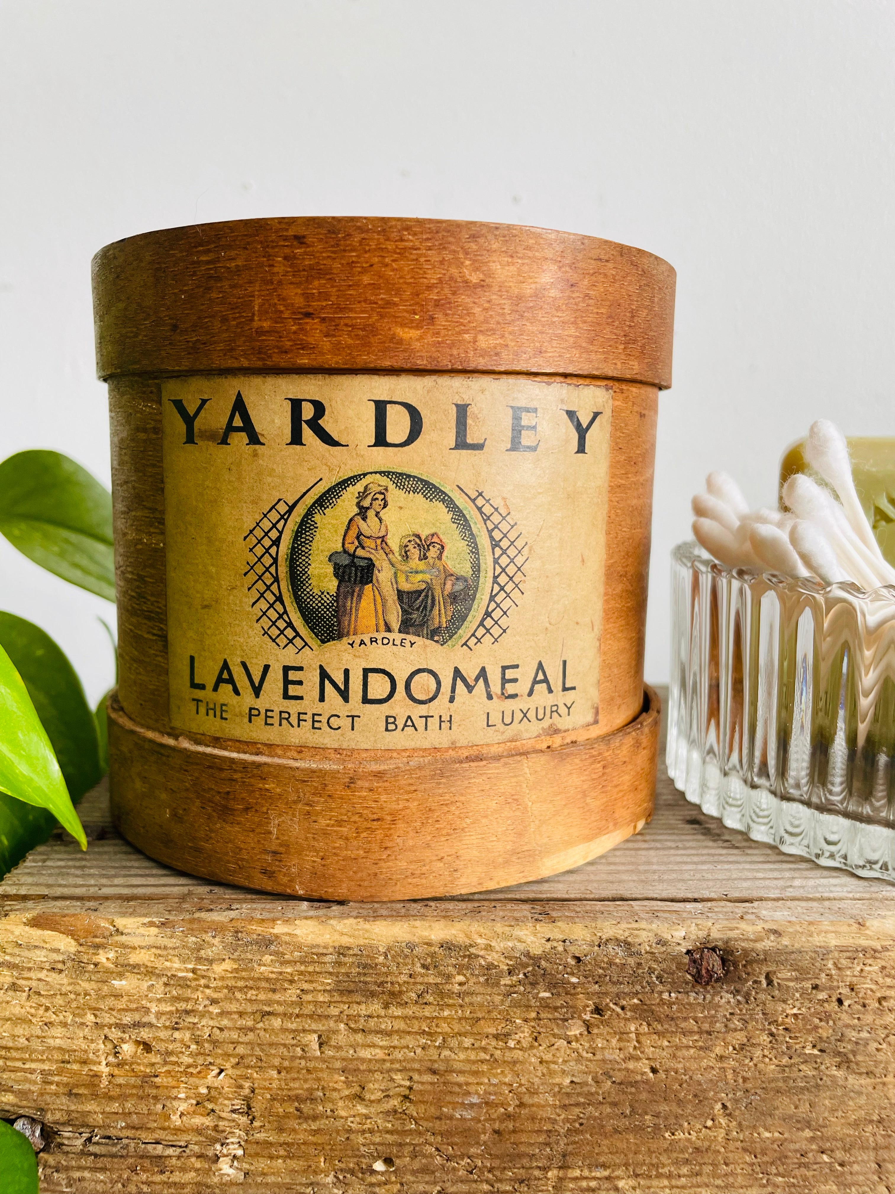 Yardley England Lavendomeal Perfect Bath Luxury Wood Container with Li ...